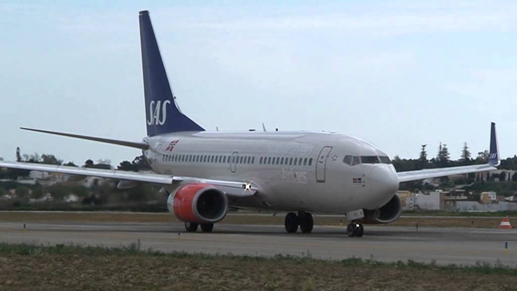 SAS AIRLINE TAKE-OFF FROM MALAGA AIRPORT SPAIN BY:VALERIAN DANTIS - YouTube