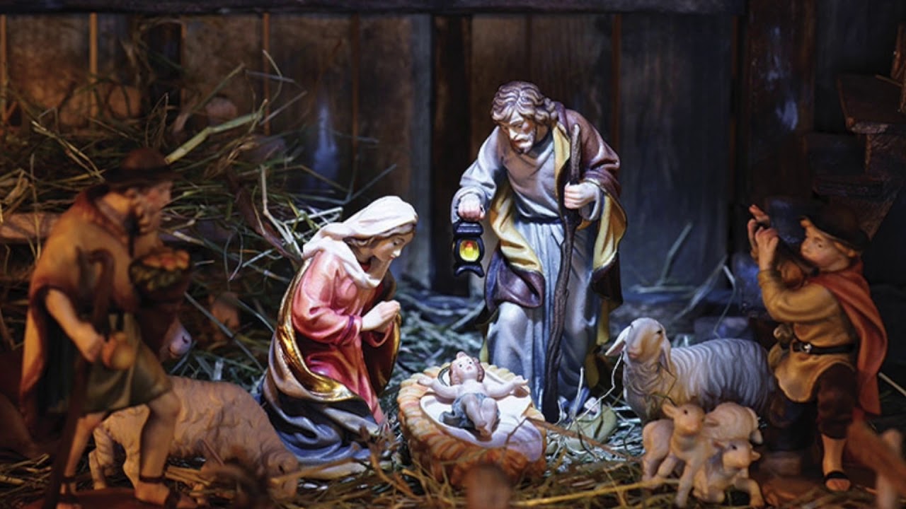 Away In A Manger The McCarters - YouTube