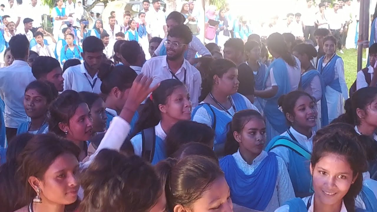 ধিং College viral dance 2023,dhing college students dance dhing freshers - YouTube