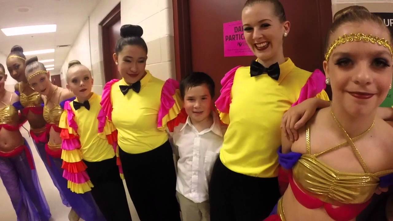 KSD Christmas Show - YouTube