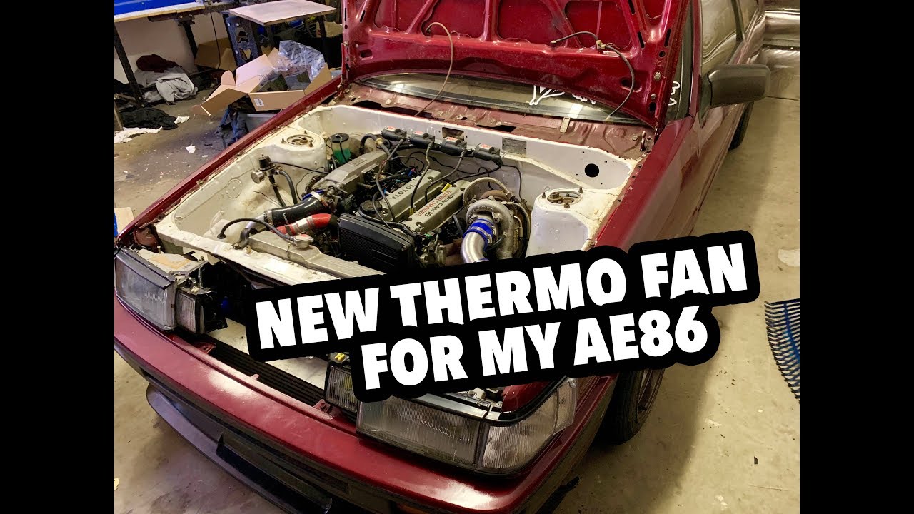 PUTTING NEW THERMO FAN ON MY AE86 - YouTube