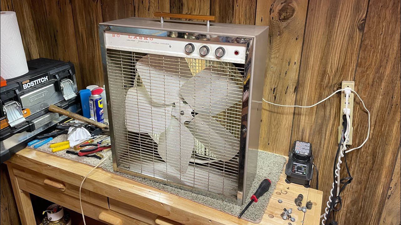 Lasko 6740C box fan "after cleaning" - YouTube