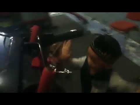 Video lucu... Azan fitnes celana melorot