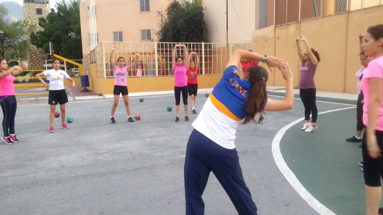 Handball fundamento básico "Pase" - YouTube