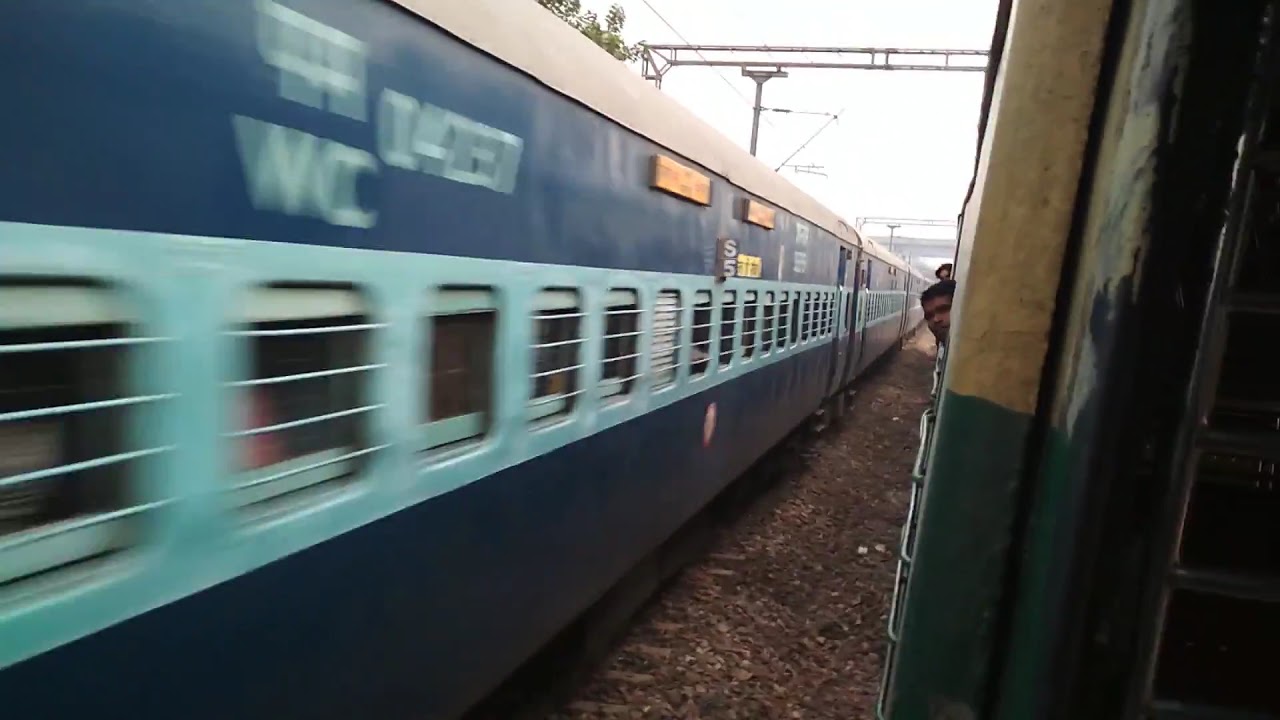 12189 Mahakaushal Express slowly speed Acceleration @ 110 Kmph : INDIAN ...