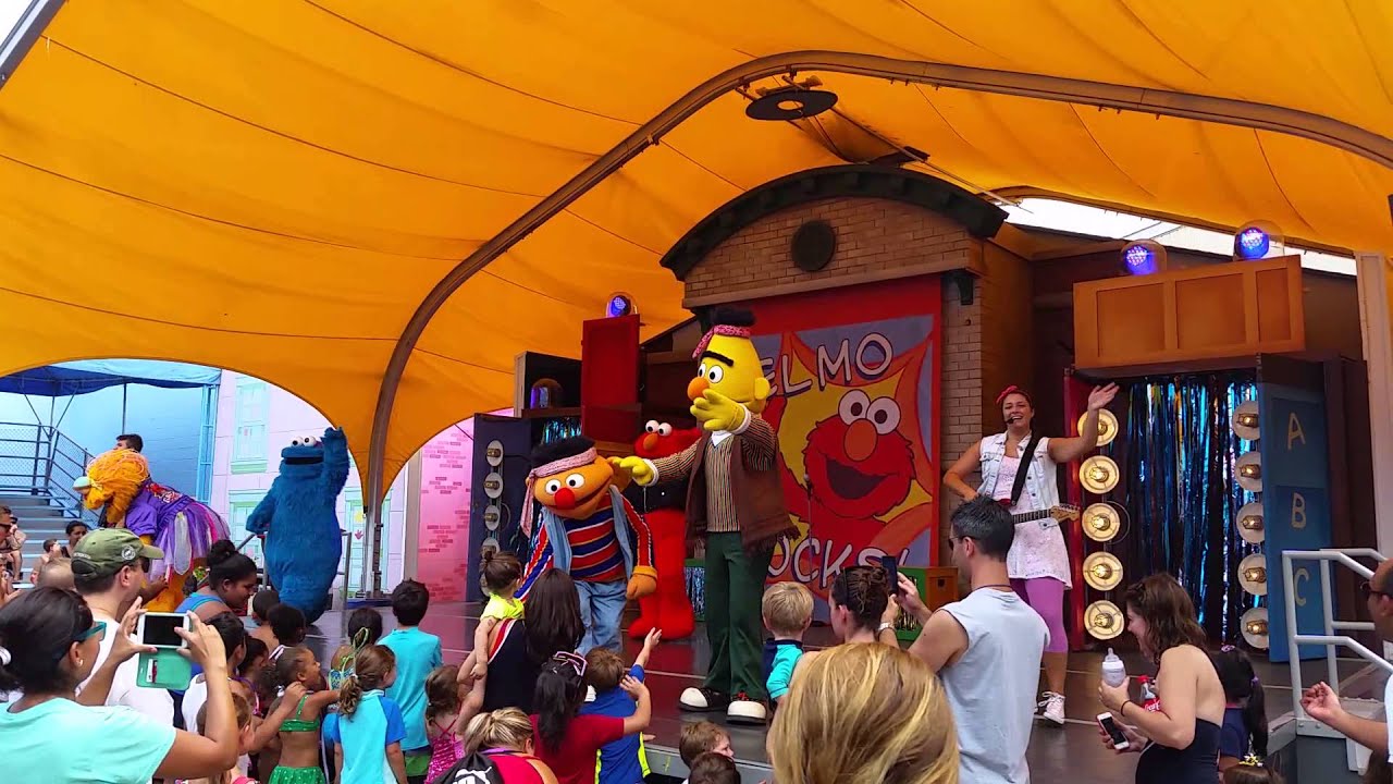 Sesame place Elmore rock show 1 - YouTube