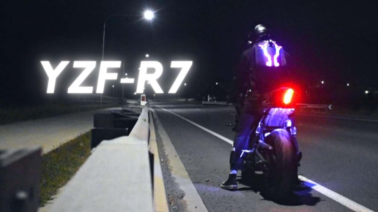 YZF-R7 2022 Start-up & Fly-by (Walk Around) - YouTube