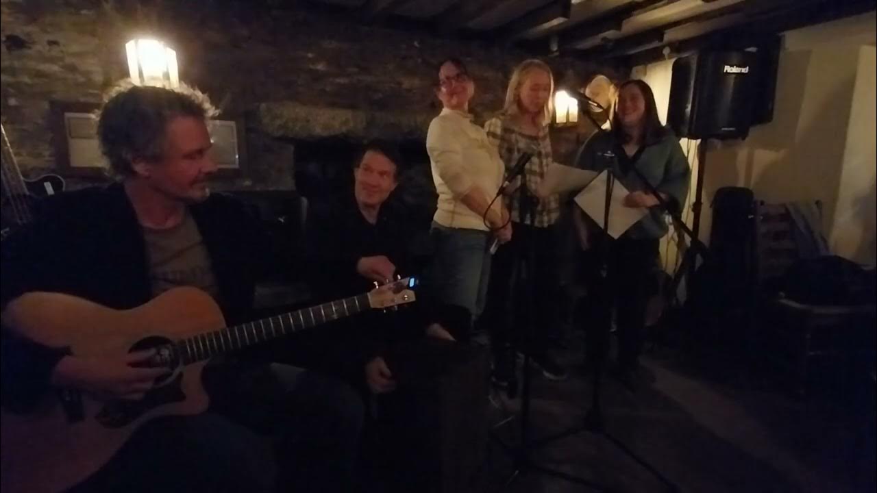 Open Mike night at #thedolphininn Kingston 30 Jan 2025 - YouTube