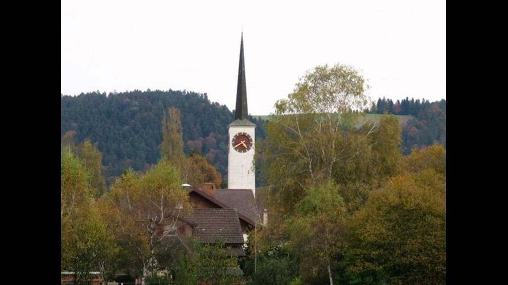 Ev. Ref. Kirche Konolfingen Glockenkonzert - YouTube