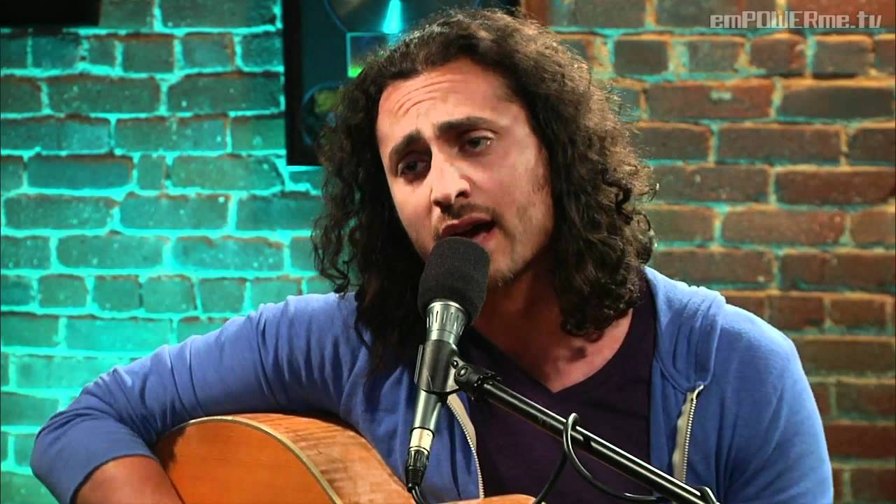 Keaton Simons - Beautiful Pain (LIVE) - YouTube