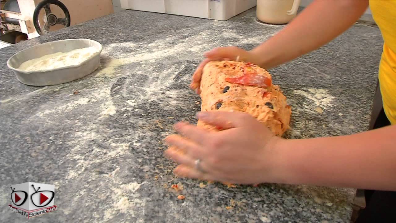 I pizzi leccesi - Video ricetta - YouTube