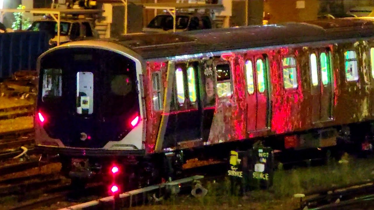 R211 on the move! Returning to Pitkin Yard (8-23-21) - YouTube