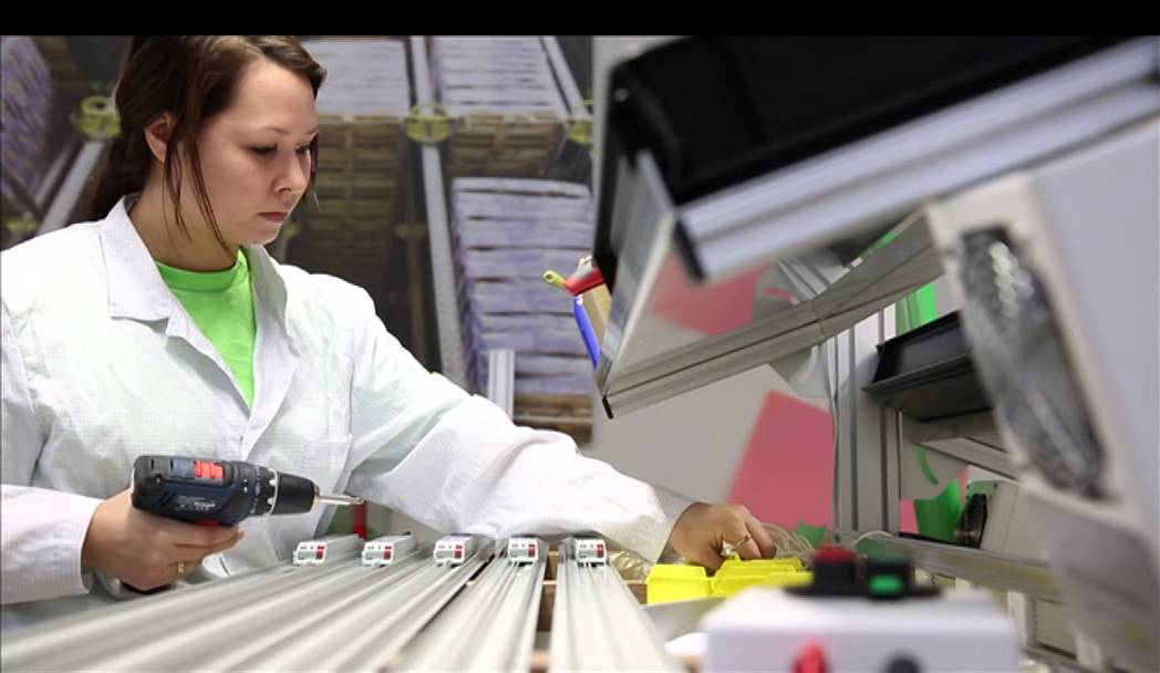 VEKO Lightsystems V5min+VO - YouTube