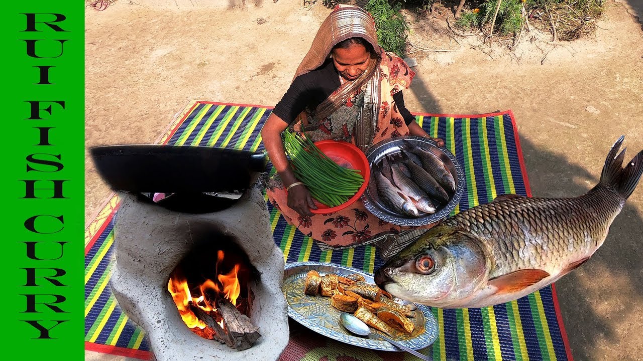 Village food rui fish onion flower curry | Rui mach peyaj ful curry ...