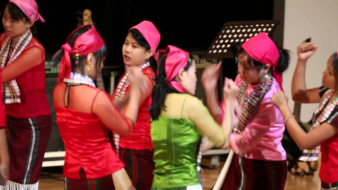 67th Chin National Day 2015 in Singapore HD Pt-9 (Khumi dance) - YouTube