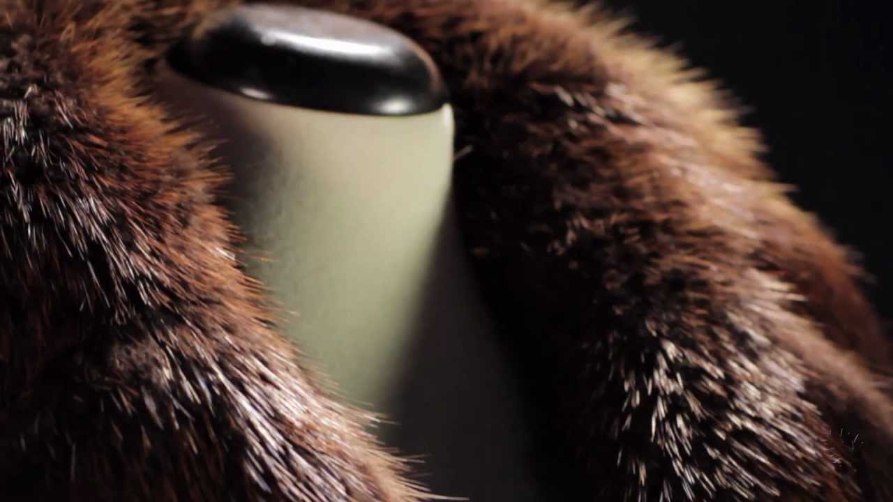 L'art de la fourrure: Beautifully Canadian - YouTube
