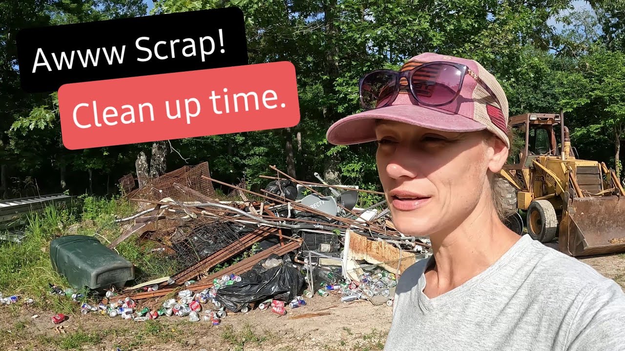 Scrap clean up/ Couple Builds home episode #4/ Tiny house possibilities ...