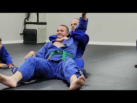 Single Wing CHOKE from the Rear Mount - YouTube