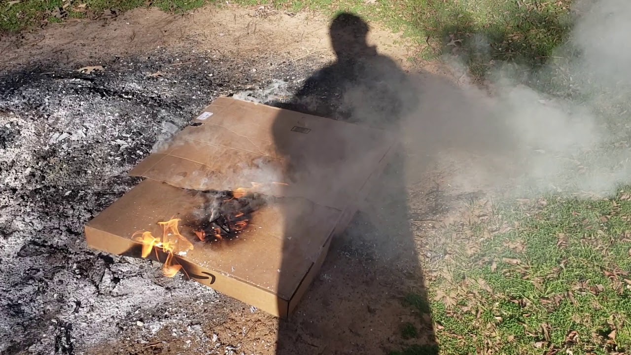 Burning Stuff 859: Large Flat Cardboard Box - YouTube