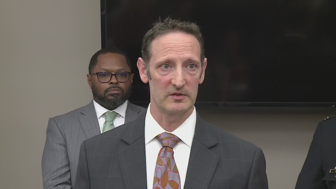 FBI agent talks preparedness - YouTube