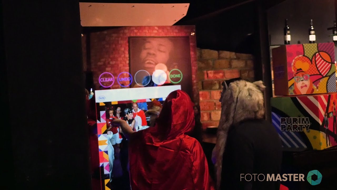 Tower Mirror Booth at Events: A Costume Party - YouTube