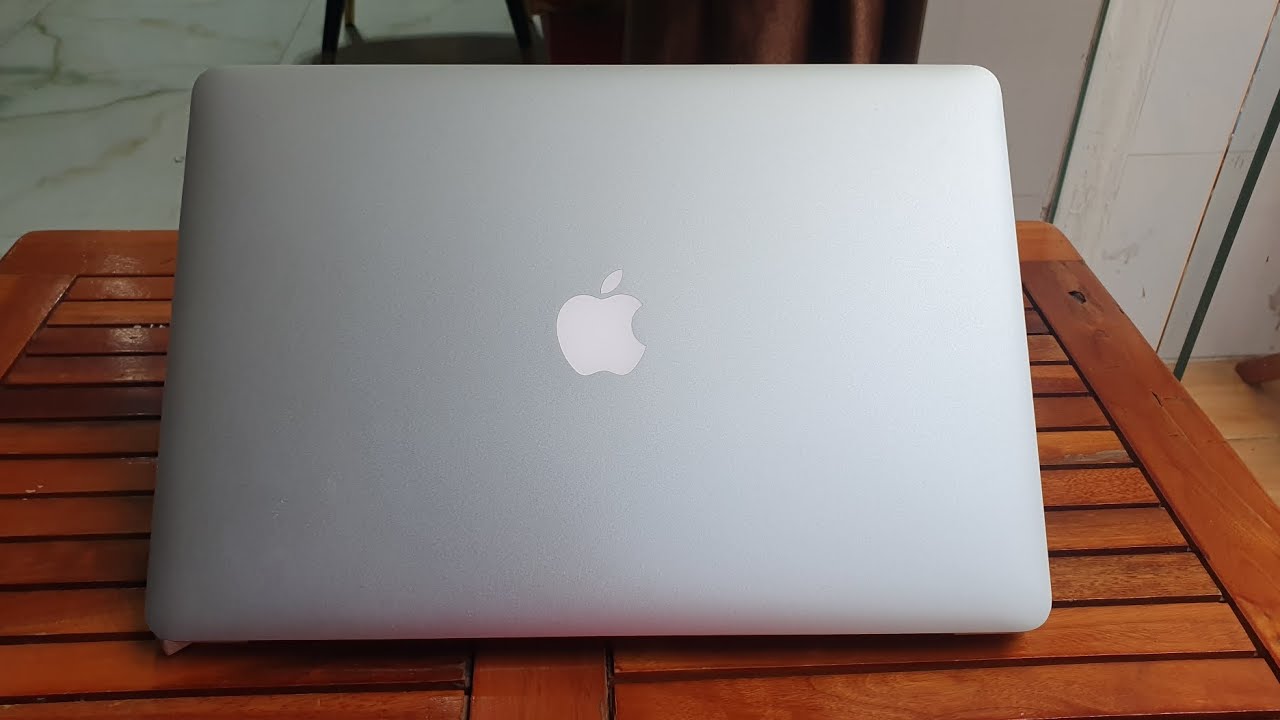 Đã bán. Macbook Pro 15in, i7, 4960HQ, ram 16, ssd 512, màn 2K ...