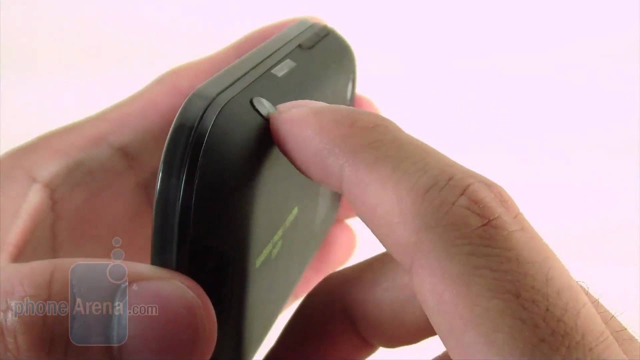 Microsoft KIN ONE and TWO Review - YouTube