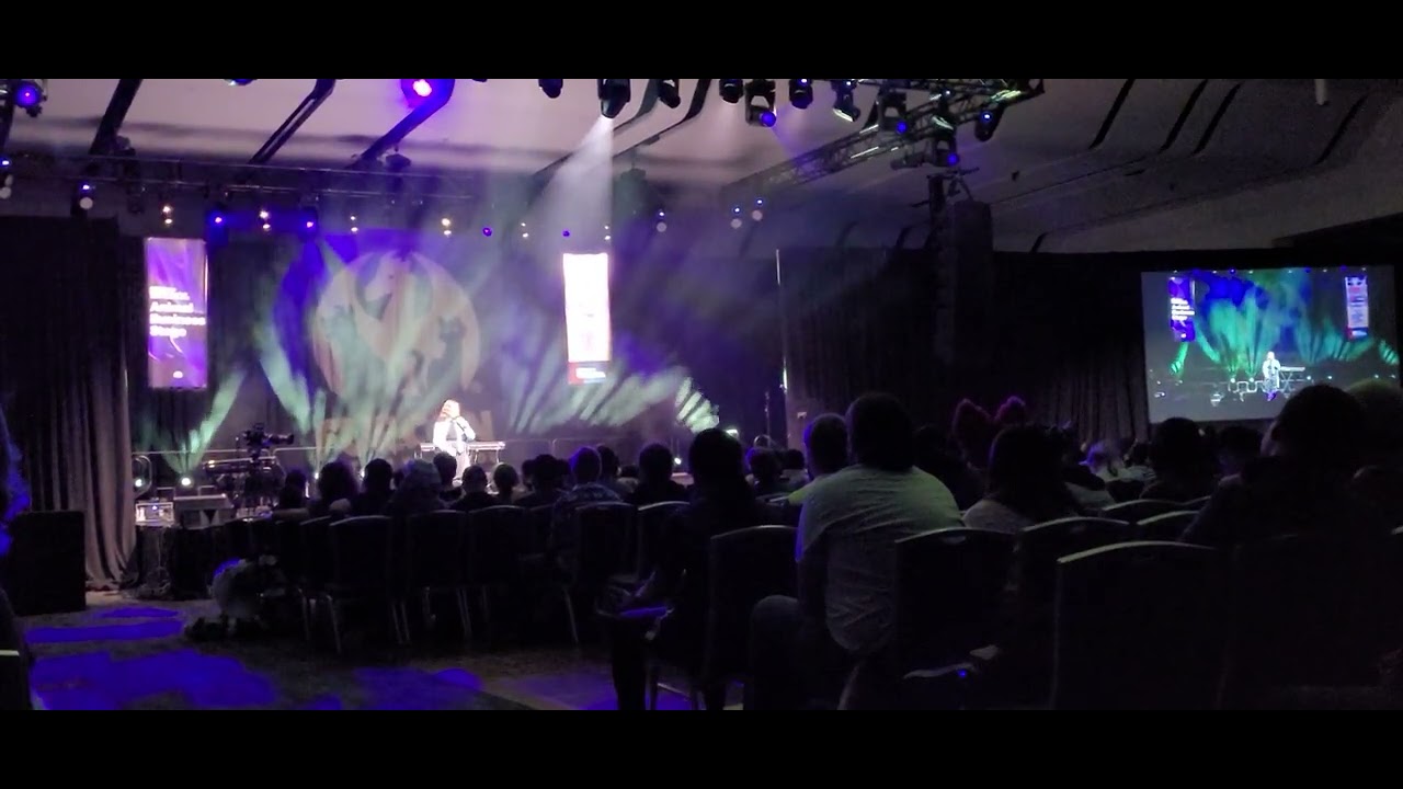 Singing at Further Confusion 2025 furry con in San Jose - YouTube