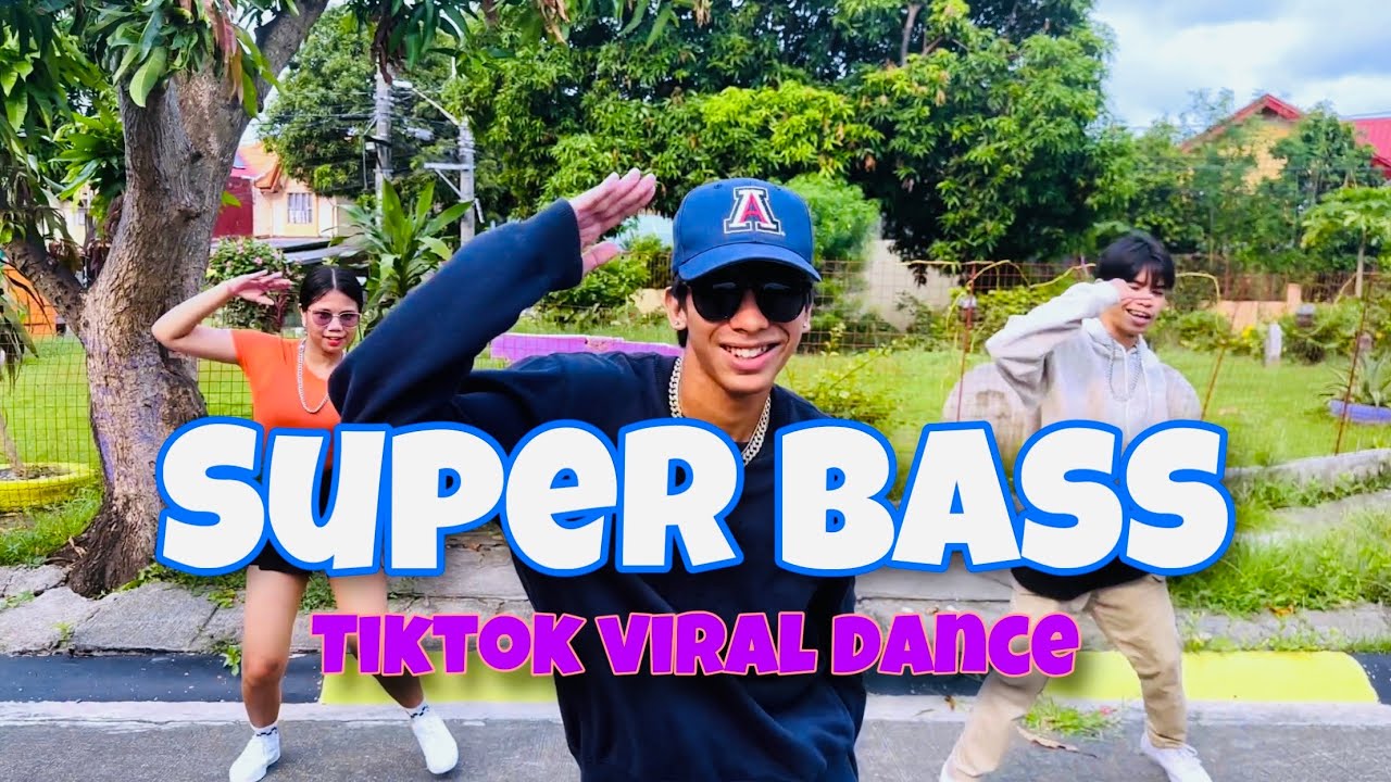 SUPER BASS | TikTok Viral Dance | DjJif Remix | Dance Workout - YouTube