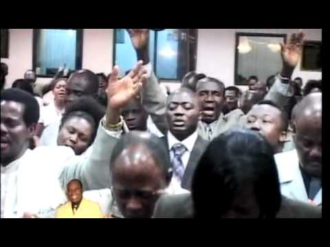 Elder Mireku - Otwen na metwen wo M'agyenkwa - YouTube