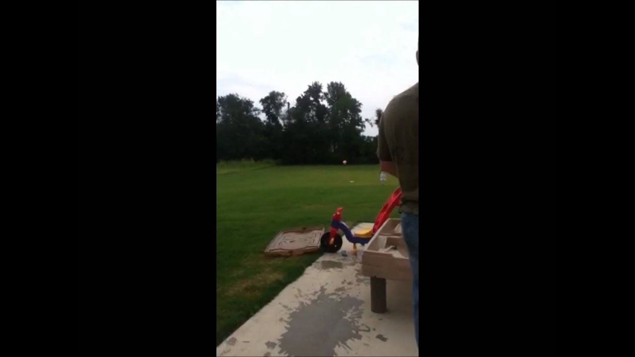 RC Plane Parachute drop - YouTube