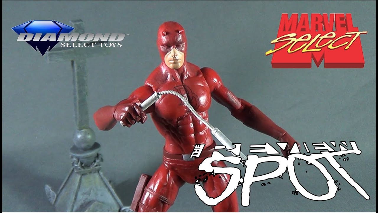 Toy Spot - Diamond Select Toys Marvel Select Daredevil - YouTube