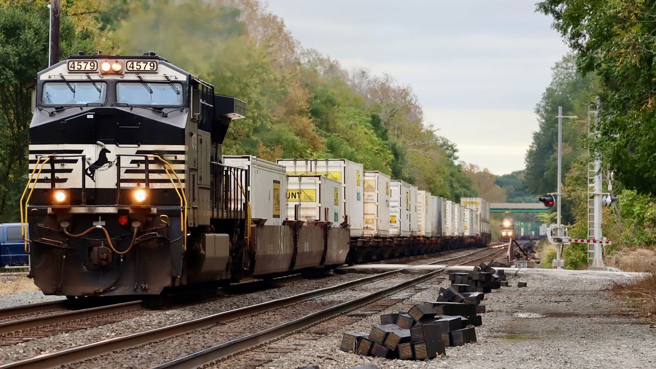Non Stop Trains! - Chesterton, Indiana and Ogden Dunes, Indiana - YouTube