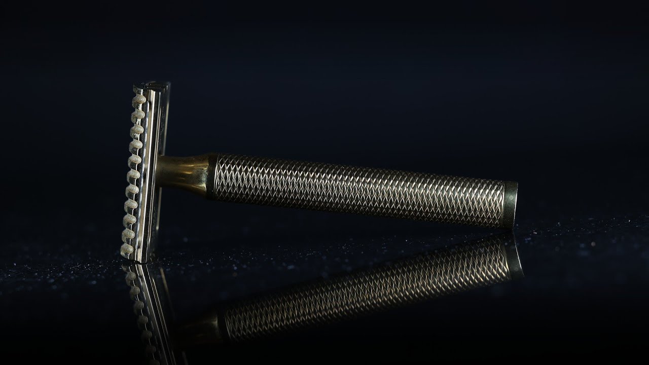 DS Cosmetics DS8-C DE Razor: First Impressions - YouTube