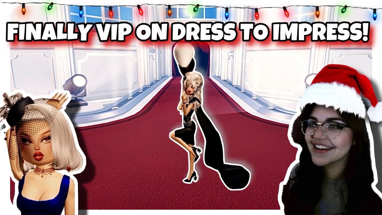 BACK TO SLAYING ON DRESS TO IMPRESS! | 12 Days Of Christmas: Day 4 - YouTube