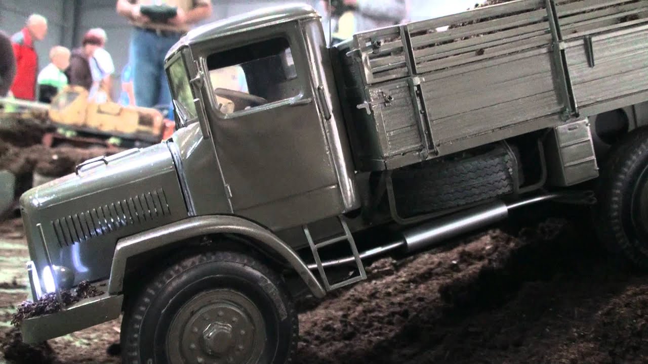 Modelhobby 2011 - RC Tatra 130 v terénu 2 - YouTube
