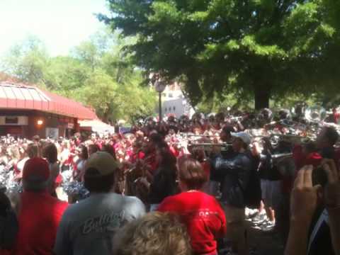 UGA Redcoat Band "Battle Hymn of the Bulldawg Nation" at G-Day 2011 ...