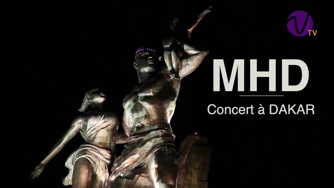 MHD , son Concert à Dakar - Monument de la Renaissance - YouTube