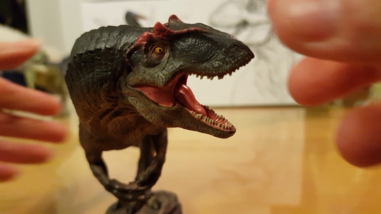 W-Dragon Allosaurus "Gwangi" - a closer look! - YouTube