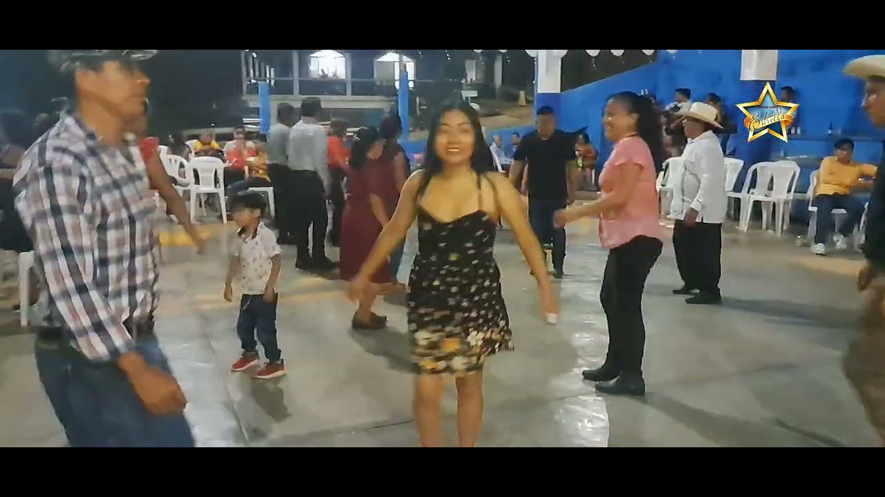 SIGUE LA FIESTA EN LA BODA DE LIZ Y RUBEN - YouTube