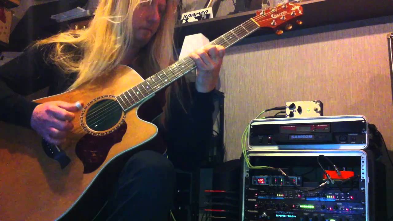 banjo picking acoustic part 1.MOV - YouTube