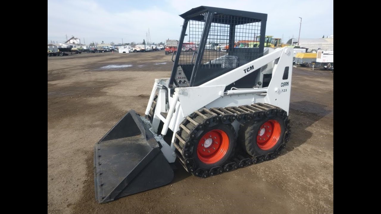 Clark Bobcat 725 Skid Steer Loader - YouTube