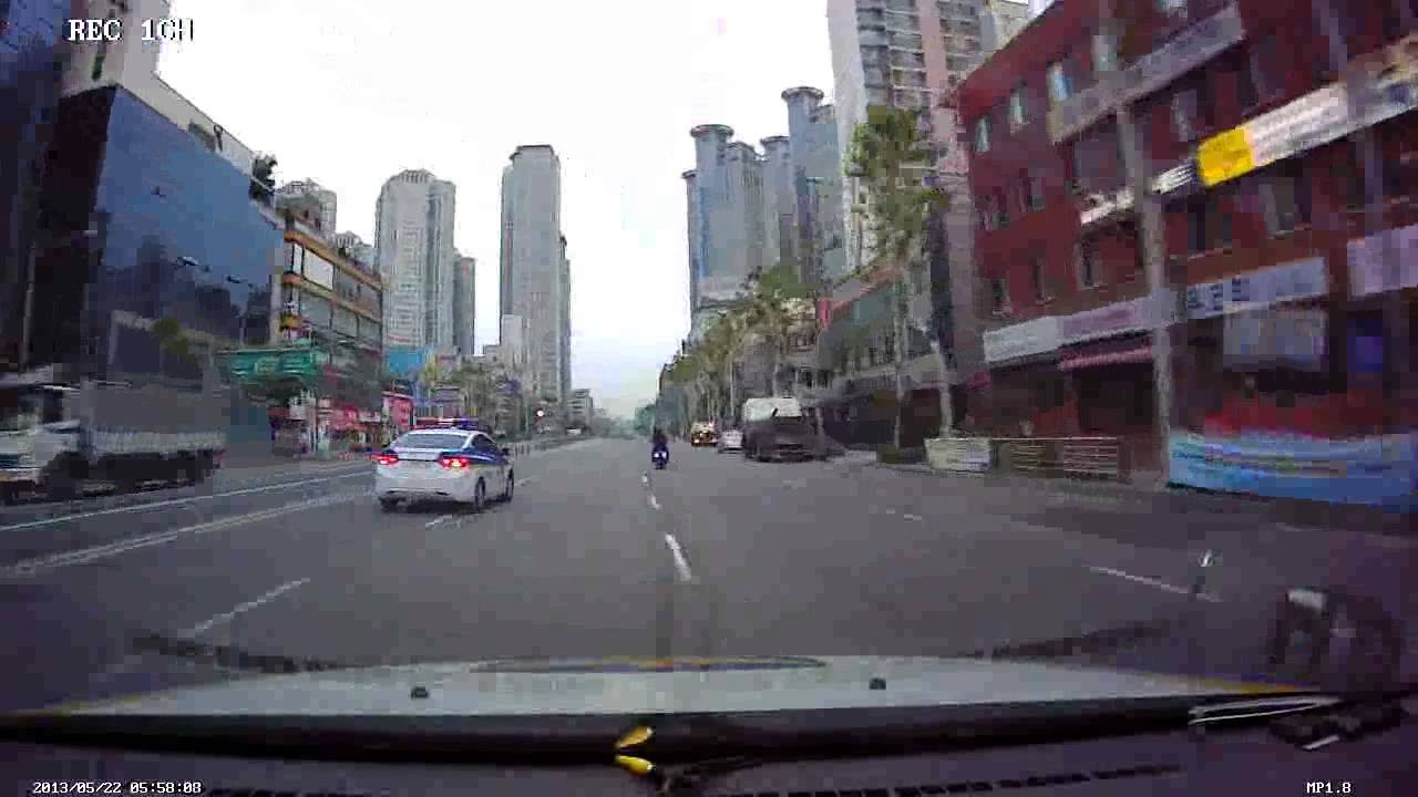 High Speed Police Chase In Lakewood Ohio CAUGHT ON DASHCAM!!!!! - YouTube