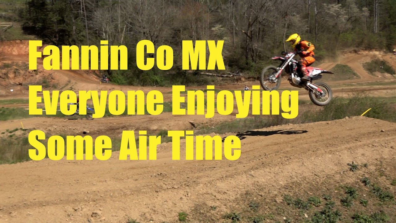 Fannin Co MX Everyone Enjoying Some Air Time! - YouTube