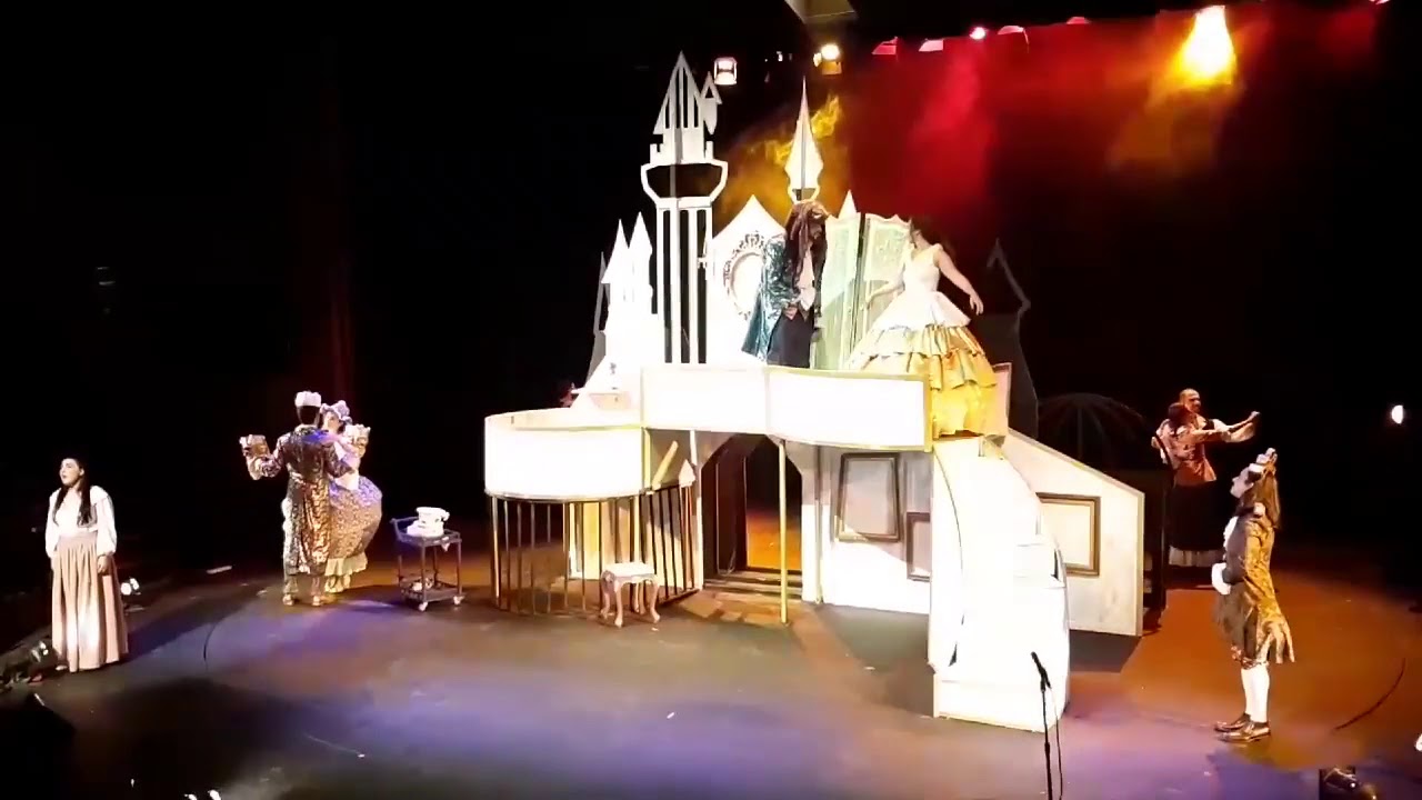 Η ΠΕΝΤΑΜΟΡΦΗ ΚΑΙ ΤΟ ΤΕΡΑΣ Κάθε Κυριακή Satiriko Theatro - YouTube