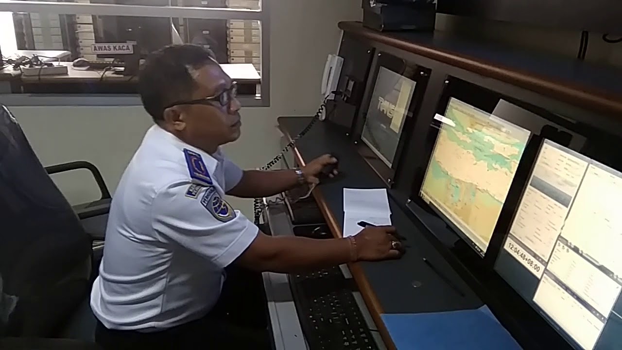 vts operator#simulator#vhf#chanel#MV#vessel - YouTube