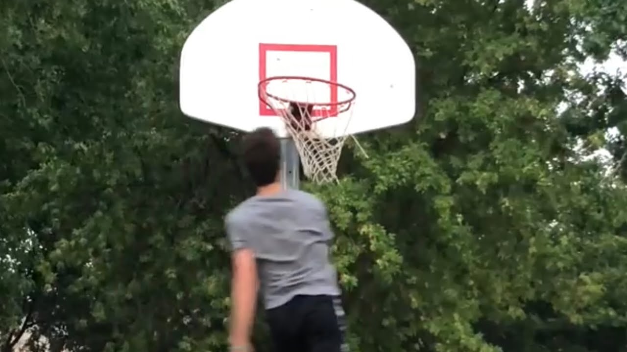 6'3 White Kid Dunking Part 1 - YouTube