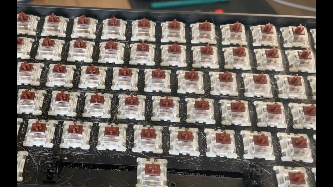 Cleaning up my Keychron K2 mechanical keyboard - YouTube