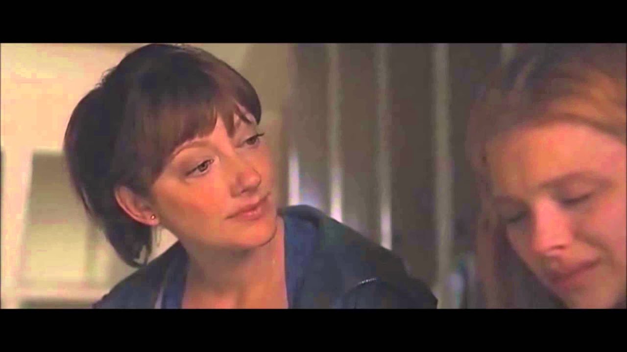 "Carrie" (2013) CLIP: Miss Desjardin Comforts Carrie [Chloe Grace ...