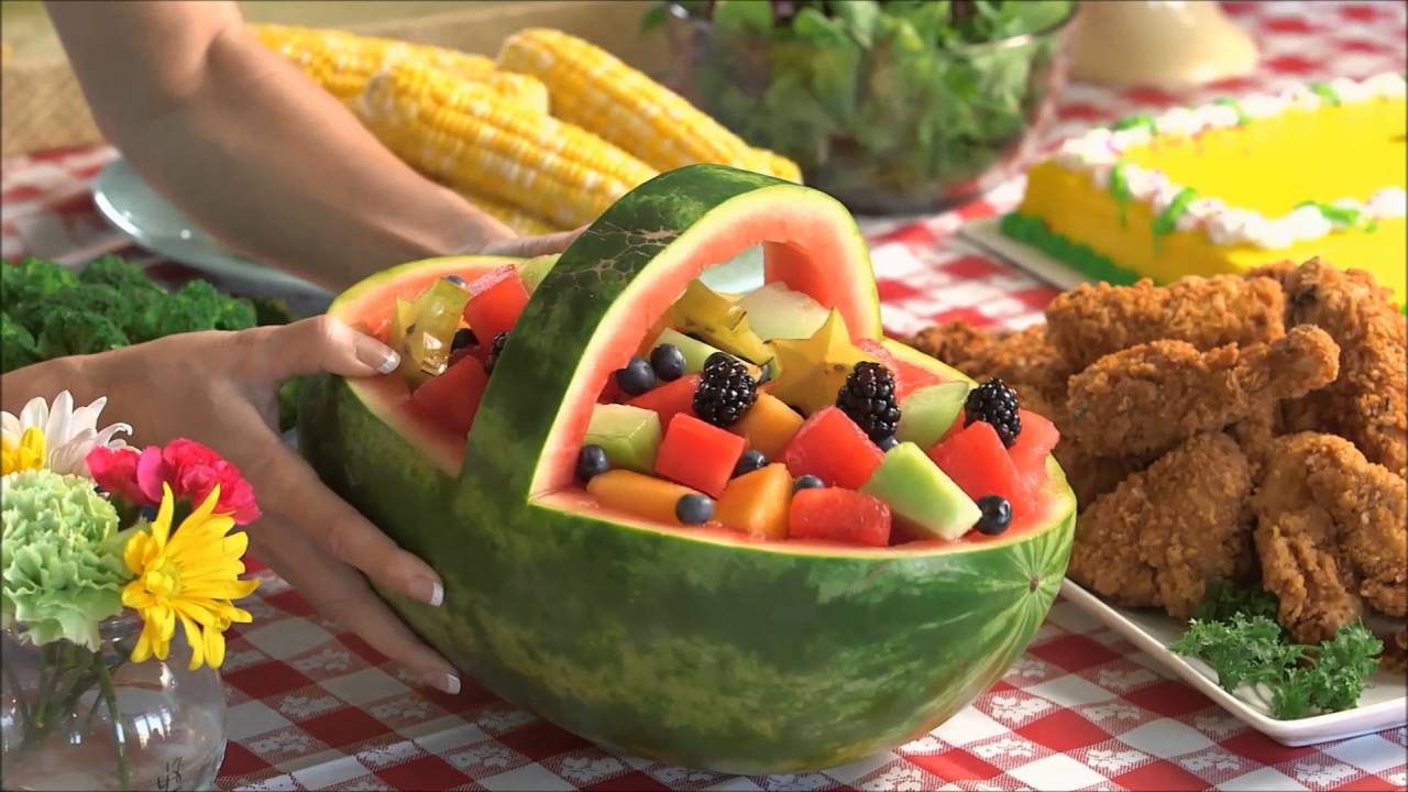 Slice Right - As Seen On TV Watermelon Slicer - YouTube